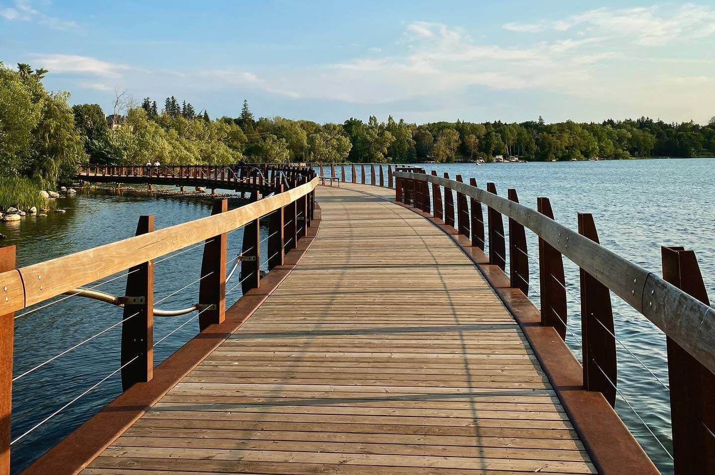 Lake Wilcox - City of Richmond Hill Neighbourhood - Lina & Team